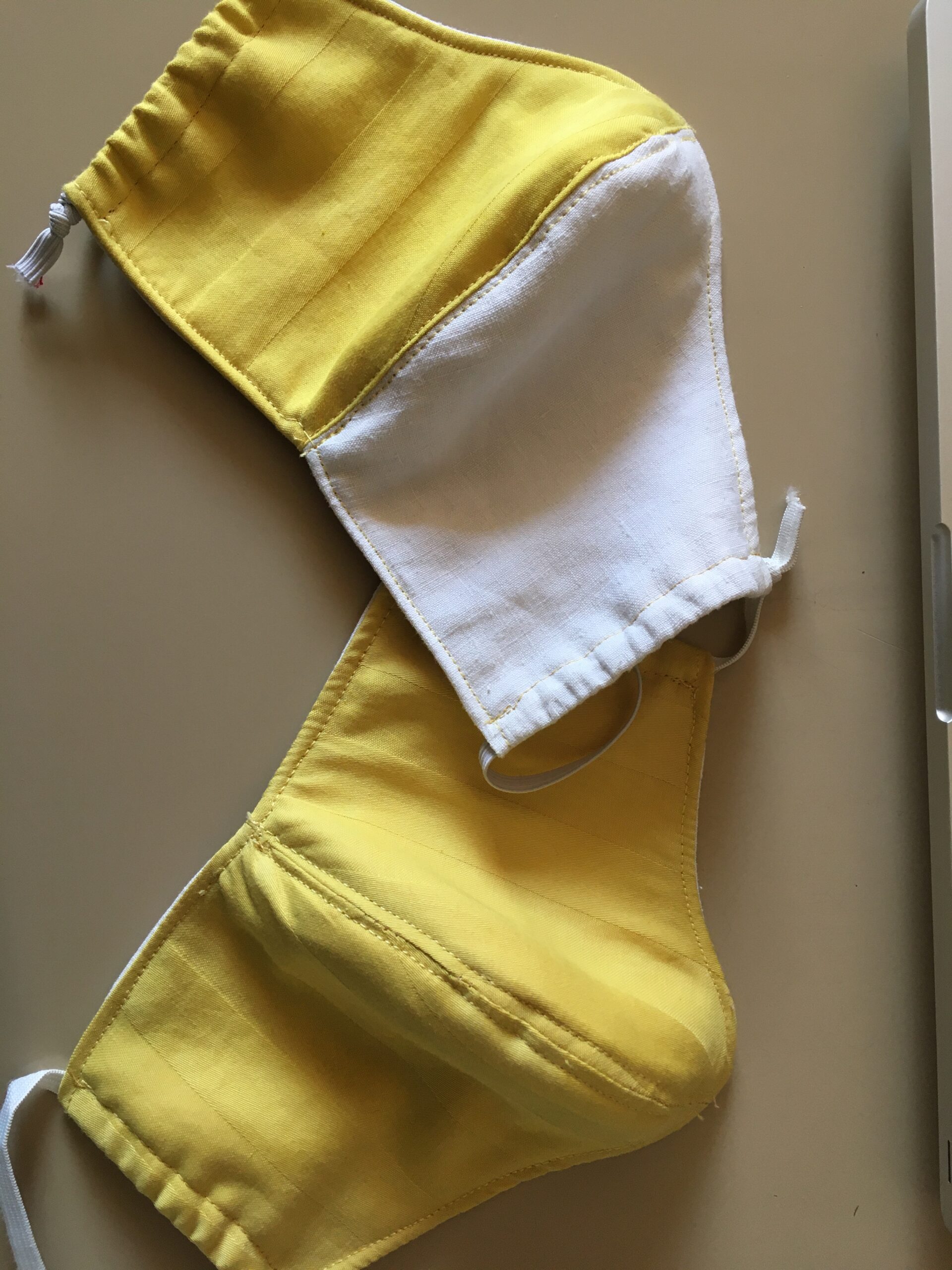 Nous ne nous verrons pas… – L'habit en roses